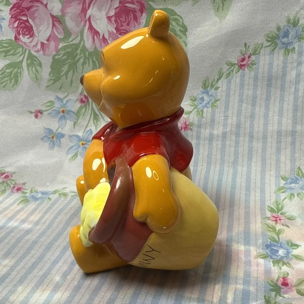 Disney | Art | Vintage Walt Disney Winnie The Pooh Bear Ceramic ...